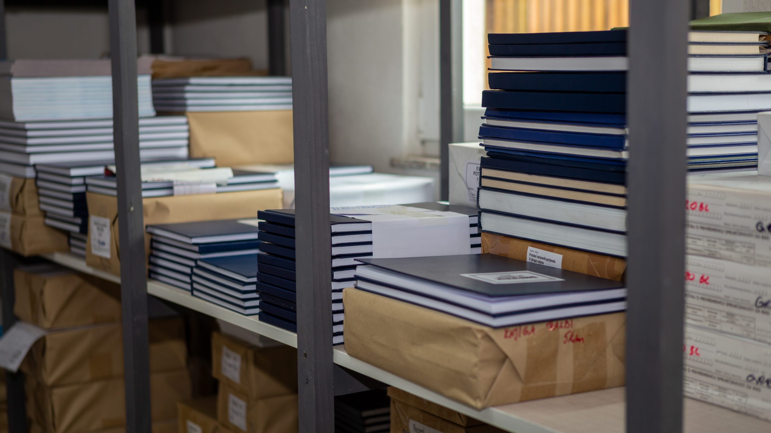 Kancelarijski materijal | ALFADIVIT